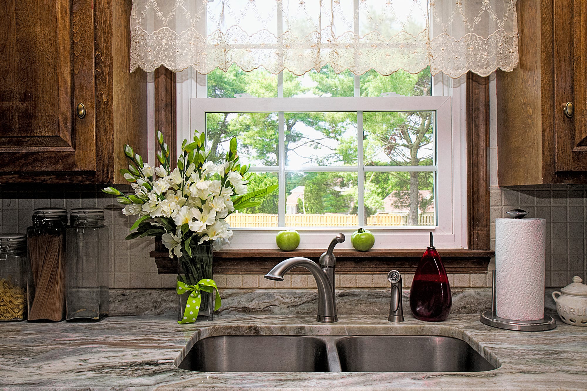 Quartz vs. Granite Countertops: Which Is Best for Coastal Florida Homes? | Bonita Springs, FL ...